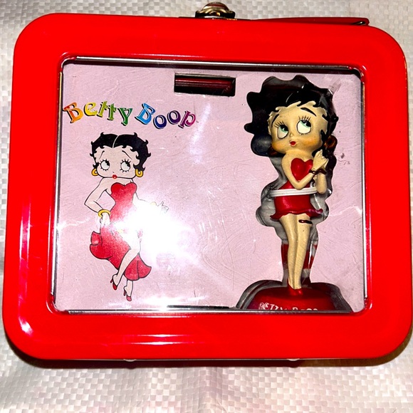 Betty Boop | Storage & Organization | Betty Boop Tint And Figure Box ...